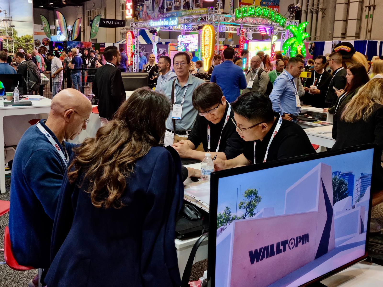 Up in the Air - Йоана Недева за пътя от медиите до международната търговия - Walltopia Careers